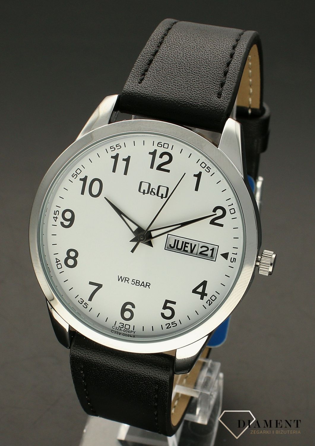 Zegarek męski QQ na czarnym pasku C32A-006P - www.zegarki-diament.pl